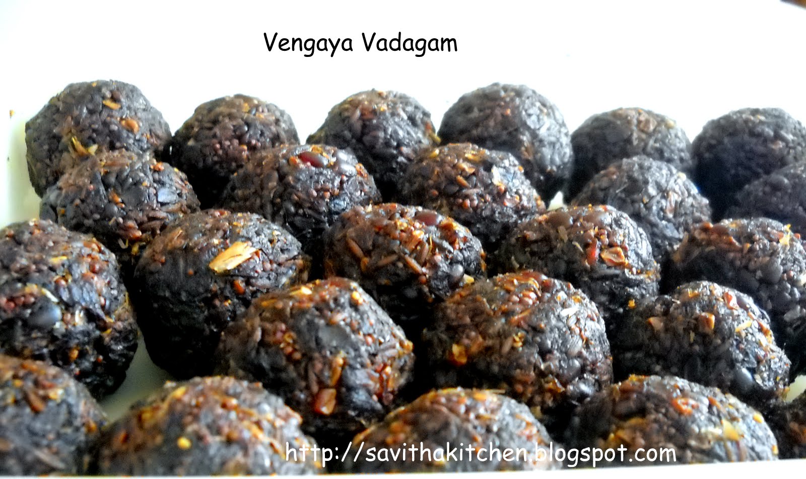 Savitha's Kitchen: Vengaya vadagam/ Tempering Agent and an award
