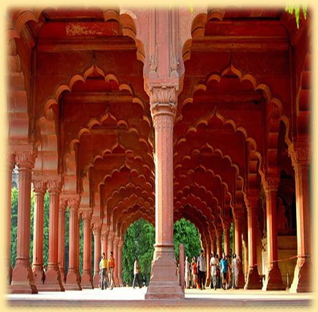 Mughal Empire: Akbar and Mughal architecture: