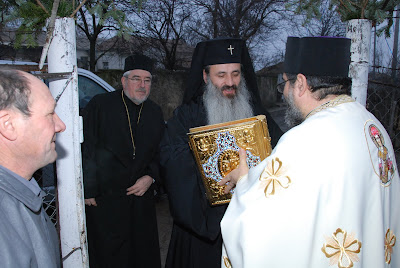 Ortodoxie pe net: Sfântul antimis, la patru biserici din Protopopiatul ...