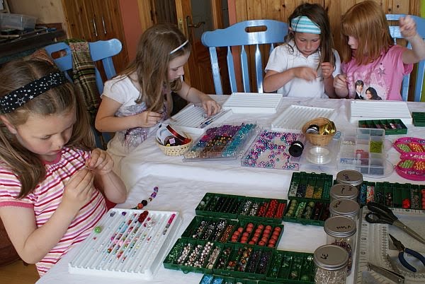 Jewellery Making Parties by Ellarta