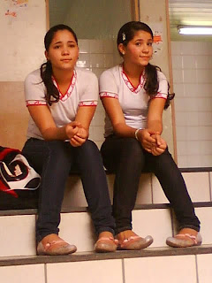 debora_gata@hotmail.com