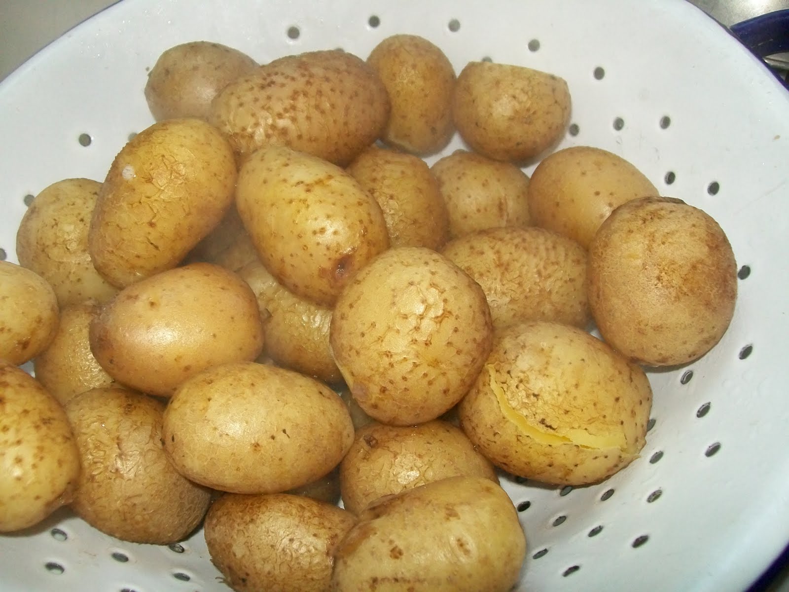 Michigan Cottage Cook: GERMAN BUTTERBALL POTATOES COTTAGE-STYLE PLUS A ...