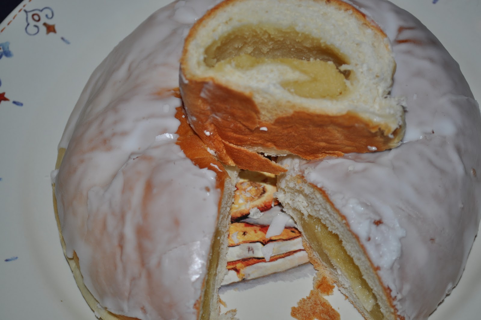 Michigan Cottage Cook: ROYAL DUTCH BAKERY GRANDVILLE MICHIGAN PASTRY ...