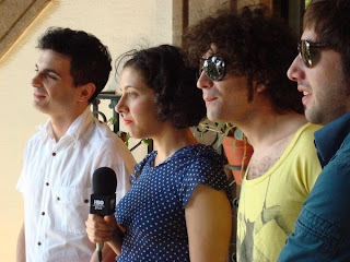 Es Miranda! mi Amor !: Los Comienzos de Miranda!