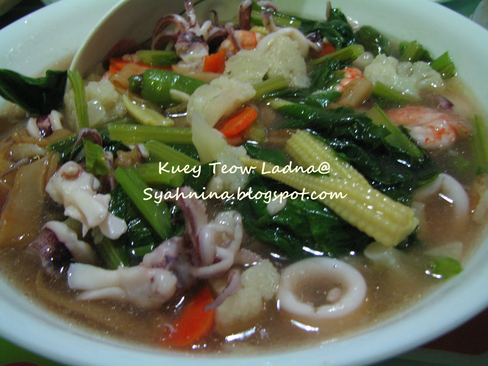 Suka duka kehidupan, Pahit dan Manis Kenangan: Kuey Teow Ladna