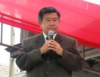 -: Dr. Luis Custodio Calderón asume presidencia regional.