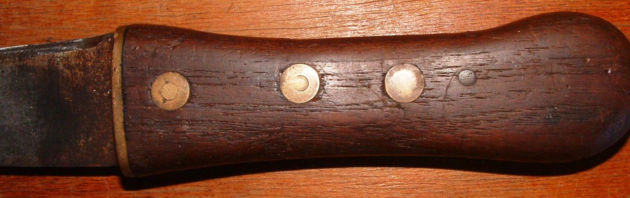 A Woodsrunner's Diary: Affordability. Equipment & Tools. Knives.