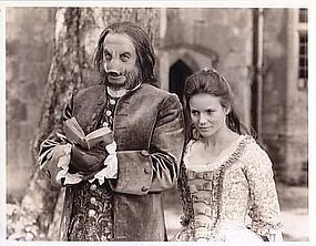 Laura's Miscellaneous Musings: Tonight's Movie: Beauty and the Beast (1976)