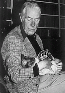 Rose City Reader: Author of the Day: Anthony Powell