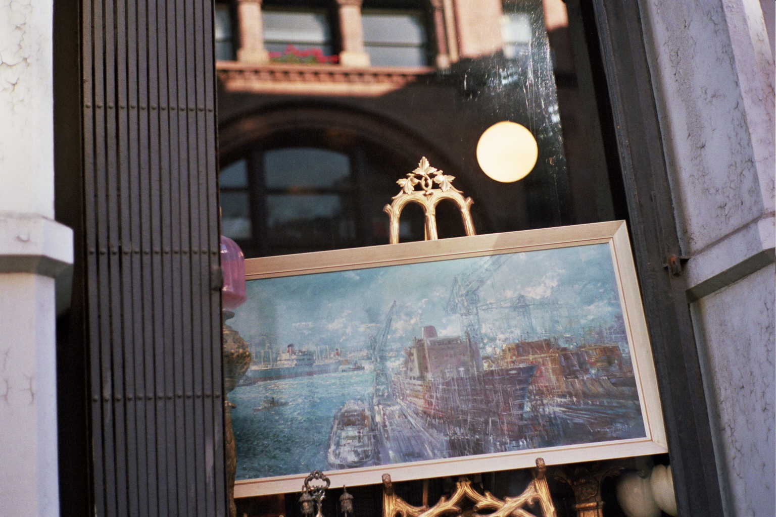 IN RESIDENCE @ APEXART WITH ROY SAMAHA