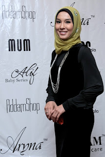 ROCK REPUBLIC TREND: MUSLIMAH ROCK FASHION SHOW by MICHAEL SHU