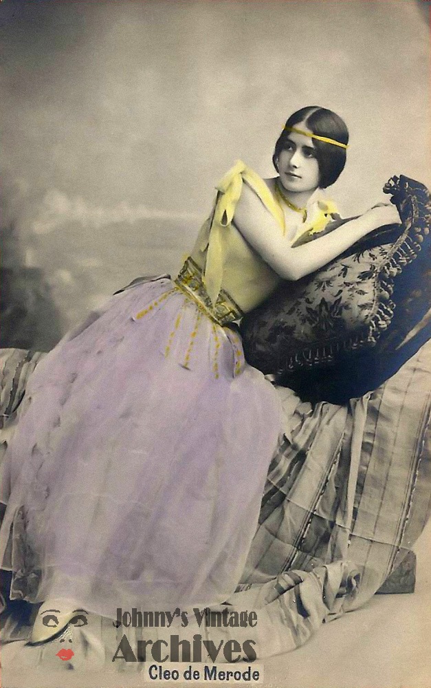 Johnny's Vintage Fashion Archives: De Merode