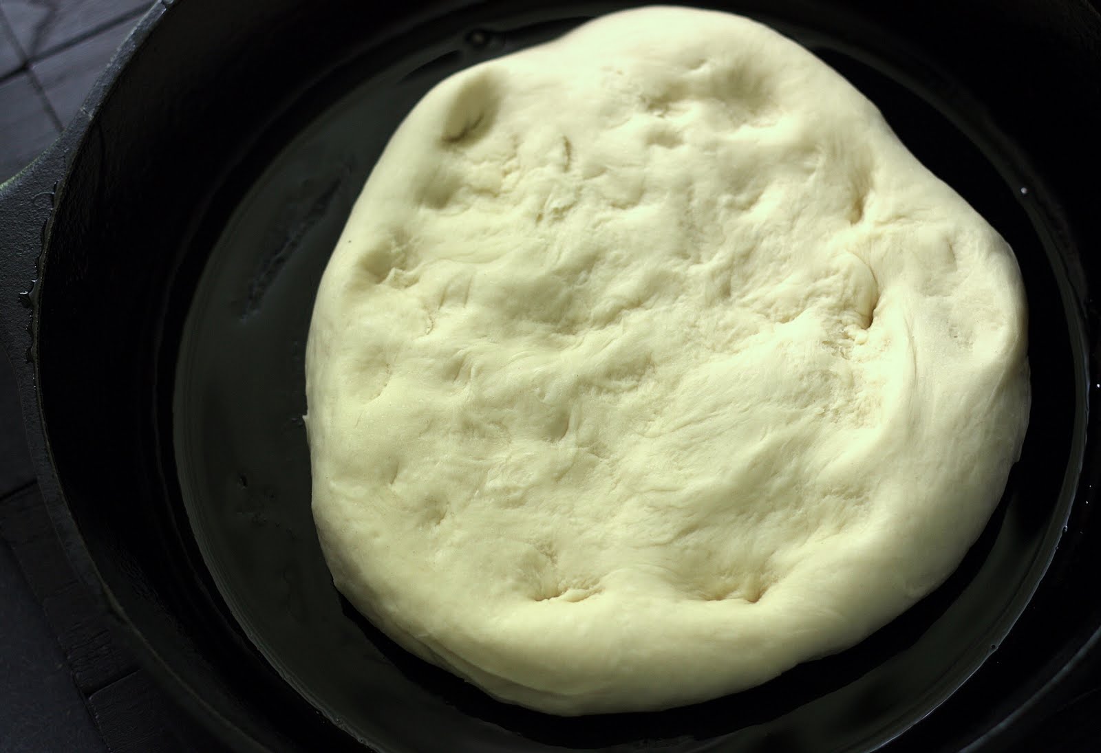 Mangio da Sola: Pizza Hut Clone Pizza Revisited