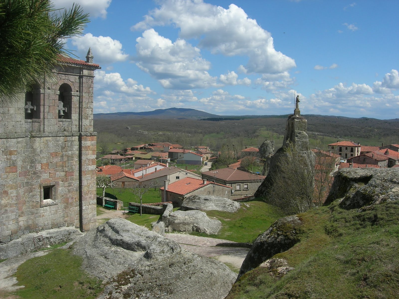 Hacinas y el Cañón del Río Lobos / Castilla la Vieja
