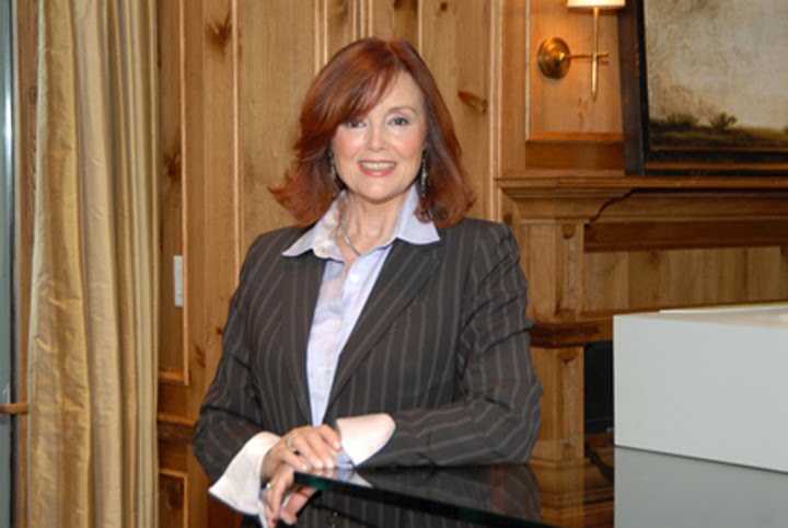 Buzz Talk with Barbara Lawlor [INTERVIEW] | Livabl