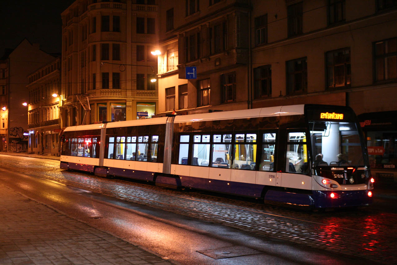 Riga Daily Photo: May 2010 - Sights, Famous Places and People