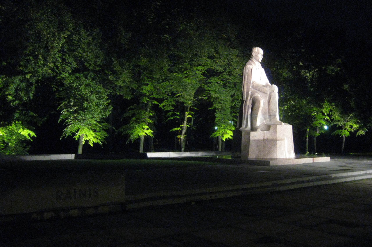 Riga Daily Photo: August 2010 - Sights, Famous Places and People
