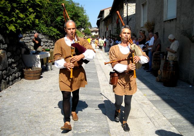 Piva Emiliana /Italian Bagpipes (Ita/English): "Arriva la piva" alla ...