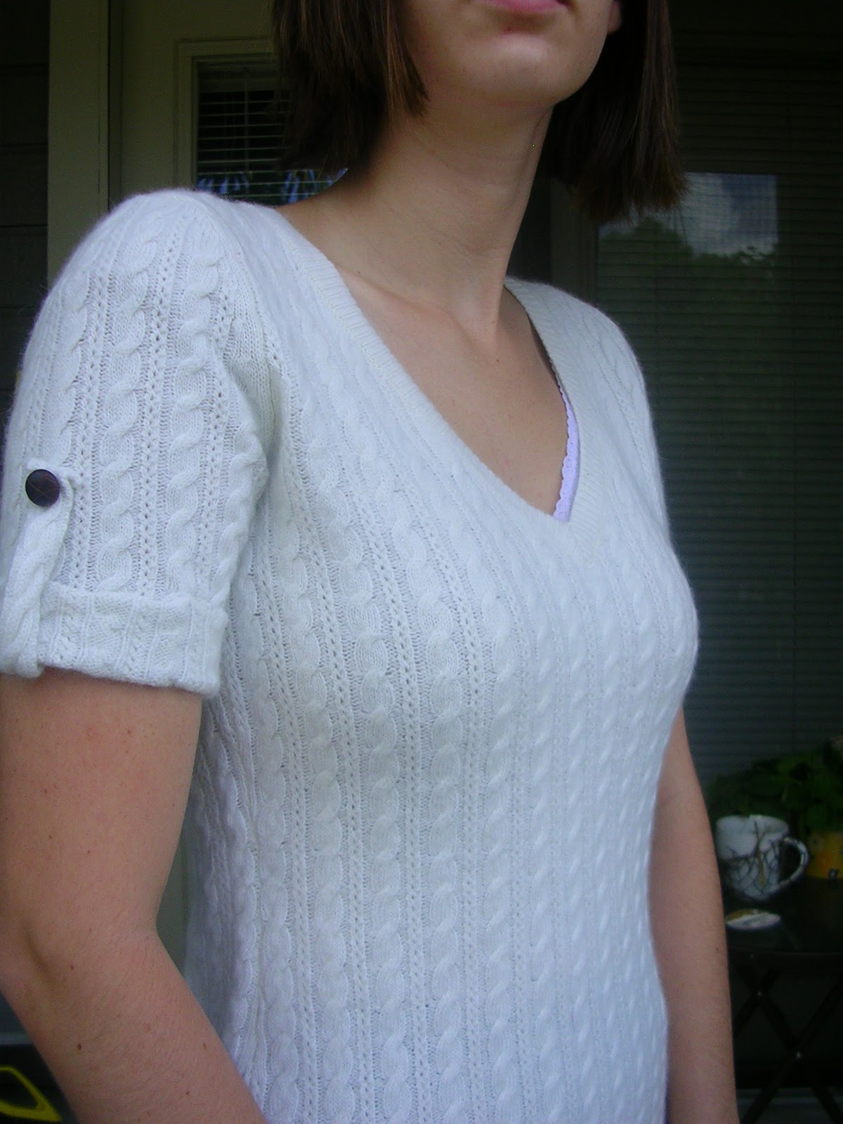 ~Scraps and Scribbles~: Fashion Friday: DIY Cuffed Sweater