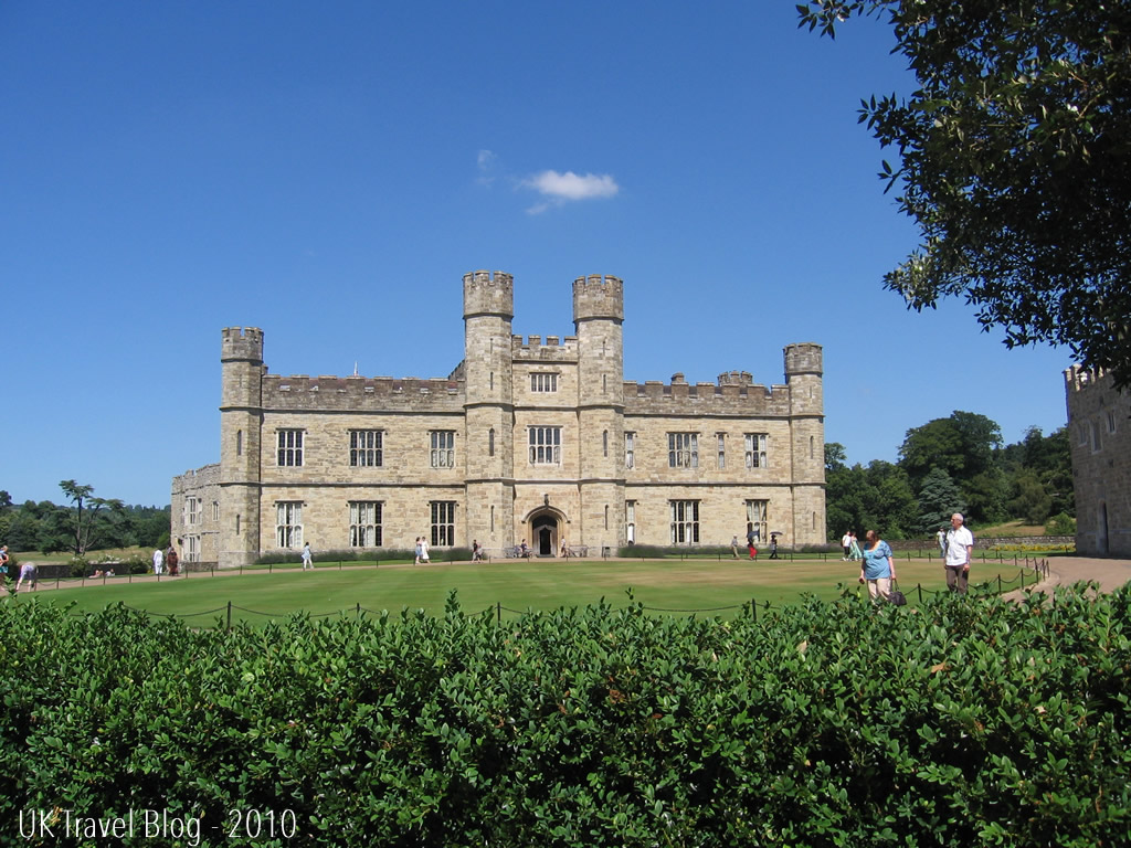 The Leeds Castle in Maidstone, Kent - The Globe Trotter