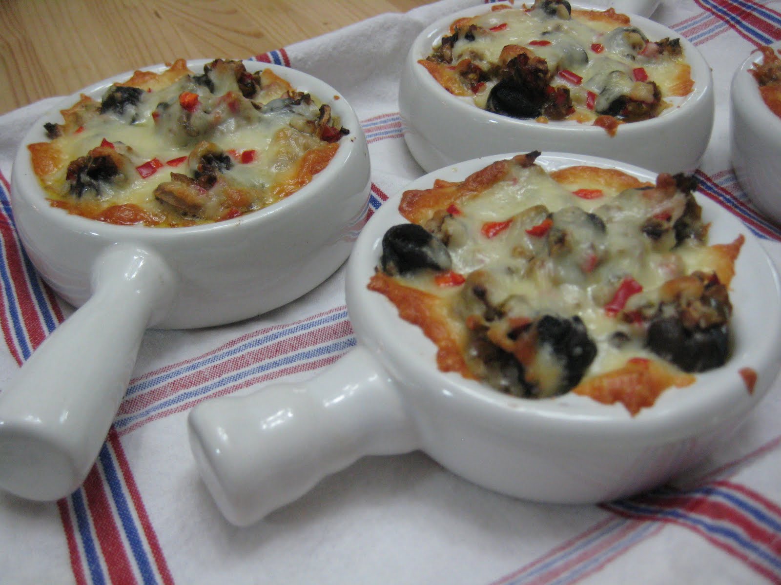 Sweet Savoury Soul: Baked Garlic Escargot