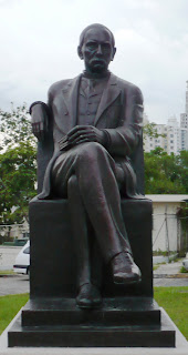 Métodosdeexploracióndesituacionesdearteydiseño: Monumento a Justo Arosemena