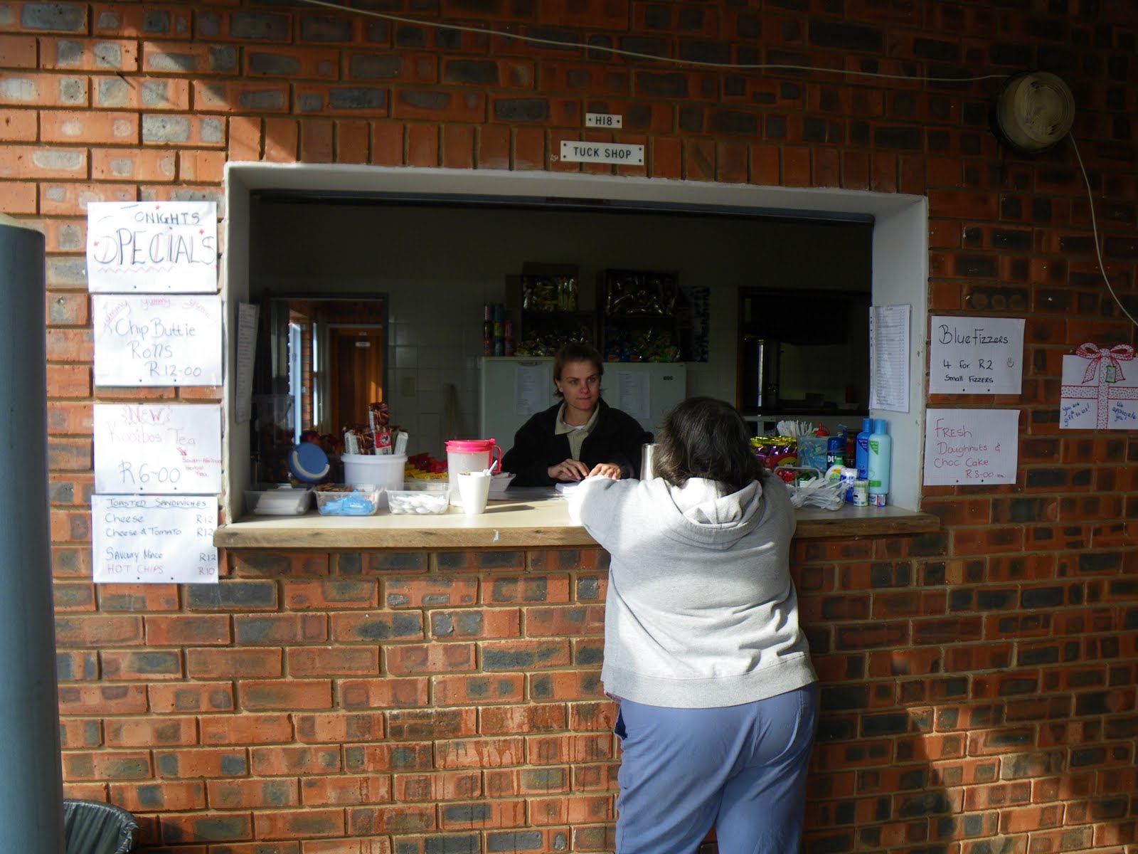 peetfamilyinliberia.blogspot.com: More photos of HMP Appelsbosch