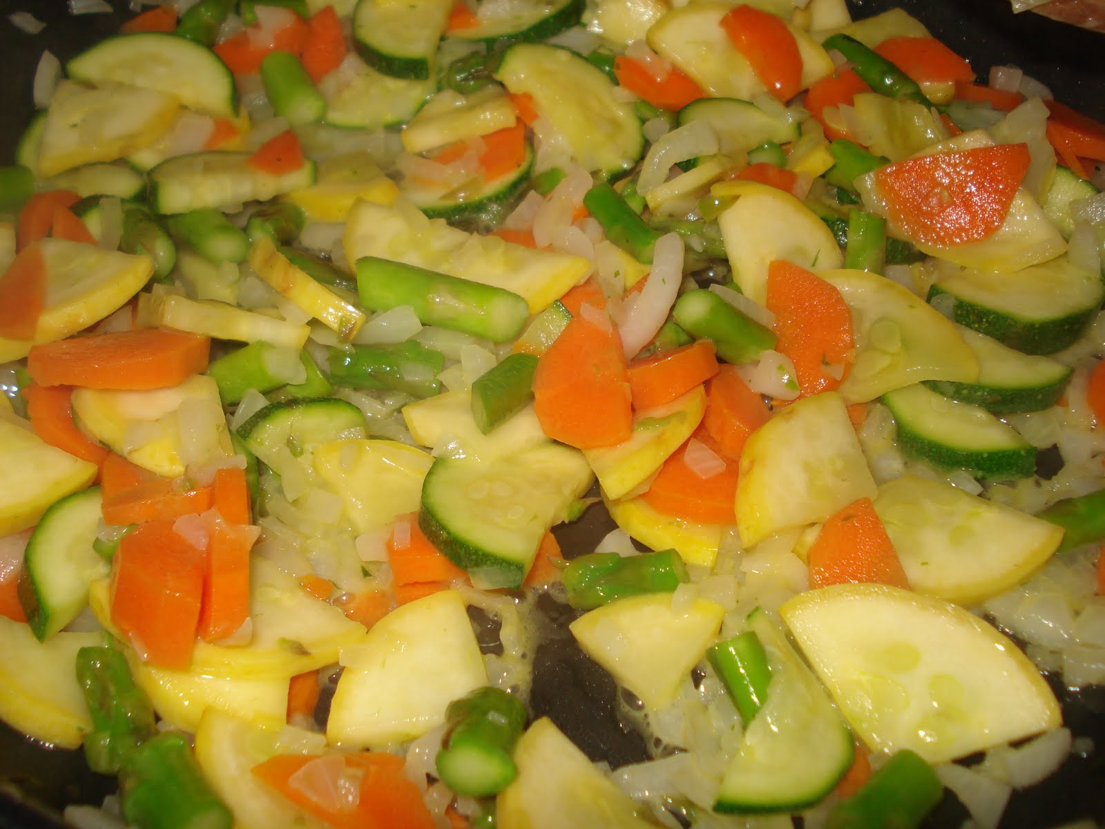 RECIPEAHOLIC: Creamy Vegetable Bow Tie Toss