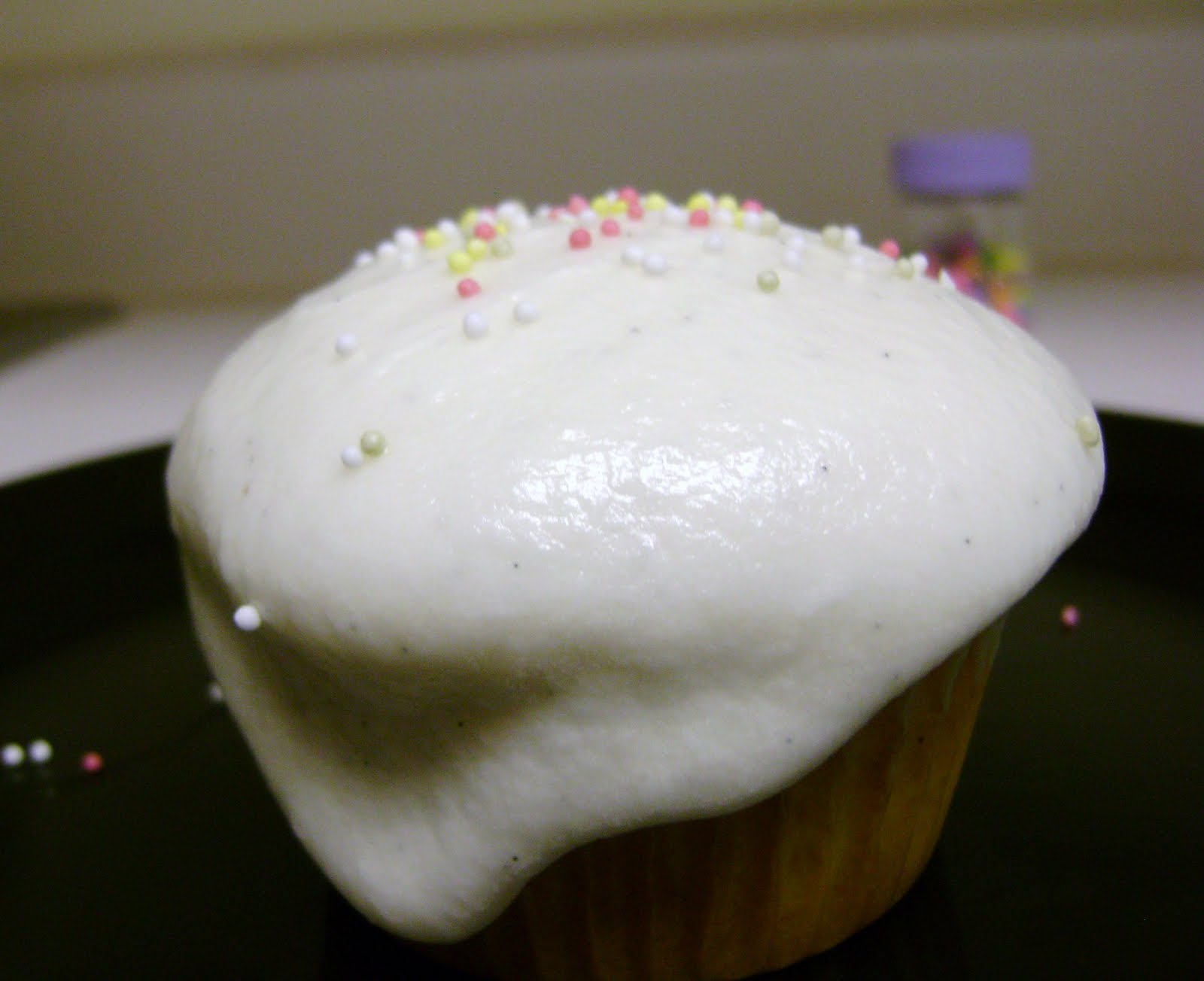 Cosmic Cupcakes: Vanilla Sky