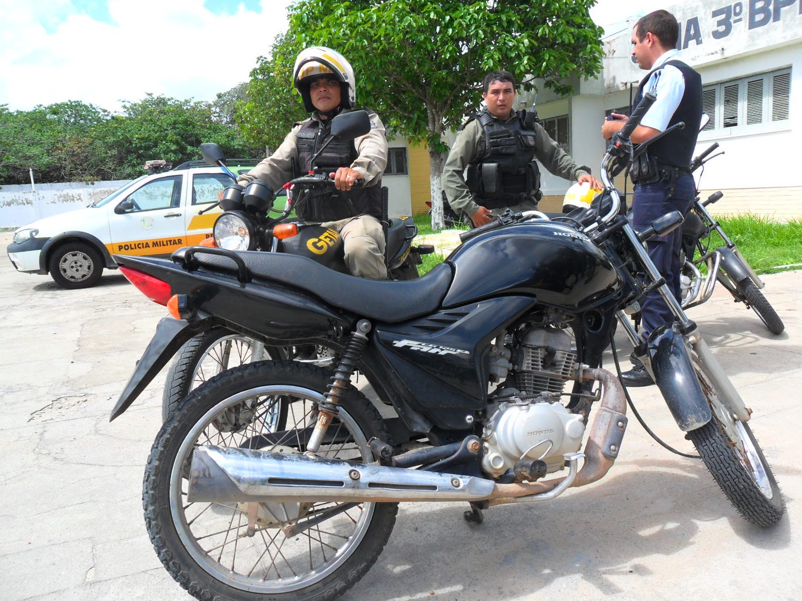 CAMOCIM POLÍCIA 24h: MOTO FURTADA EM JIJOCA É RECUPERADA EM MAIS UMA ...