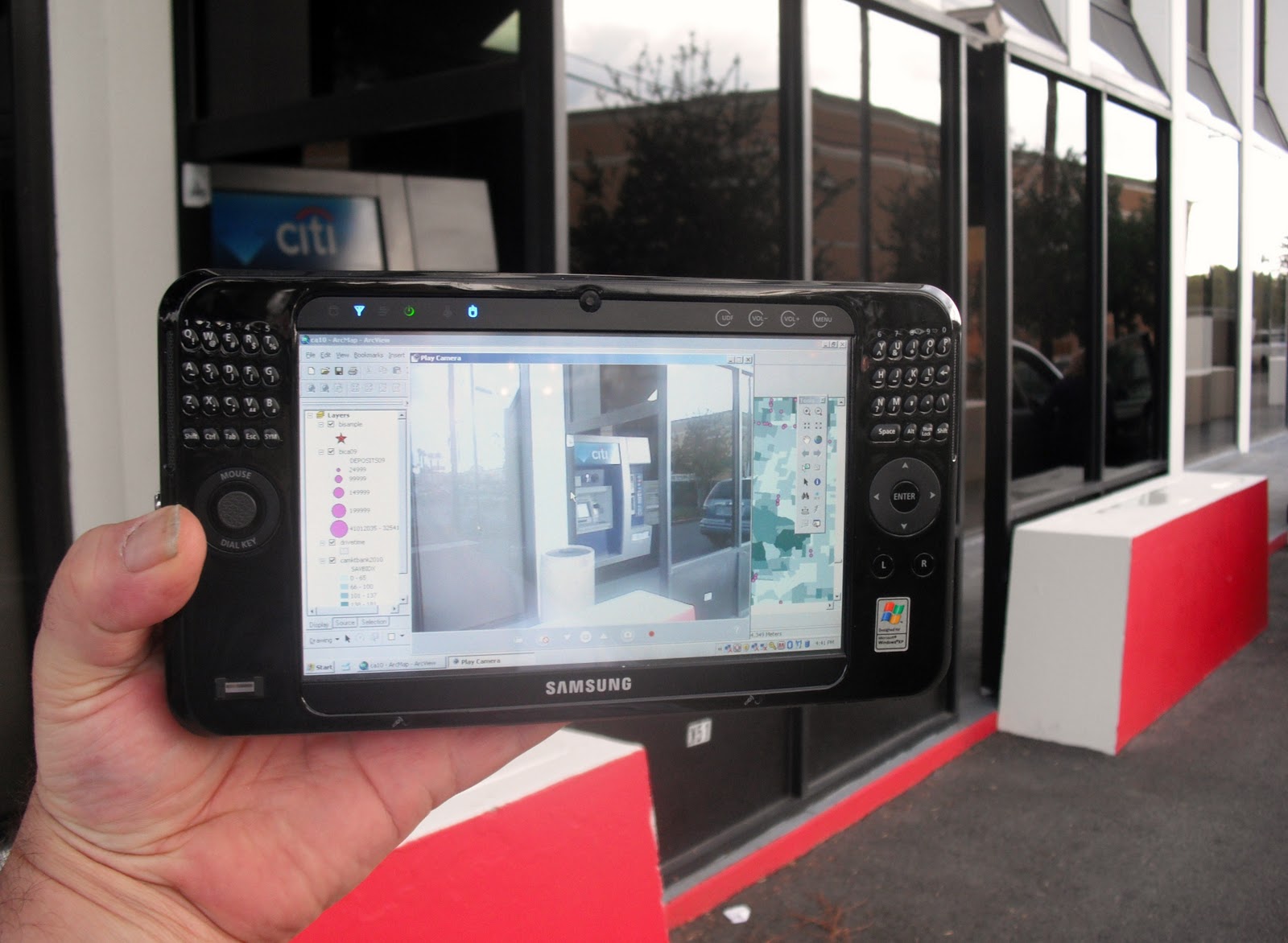 The GIS Biz: Samsung Ultra Mobile PCs