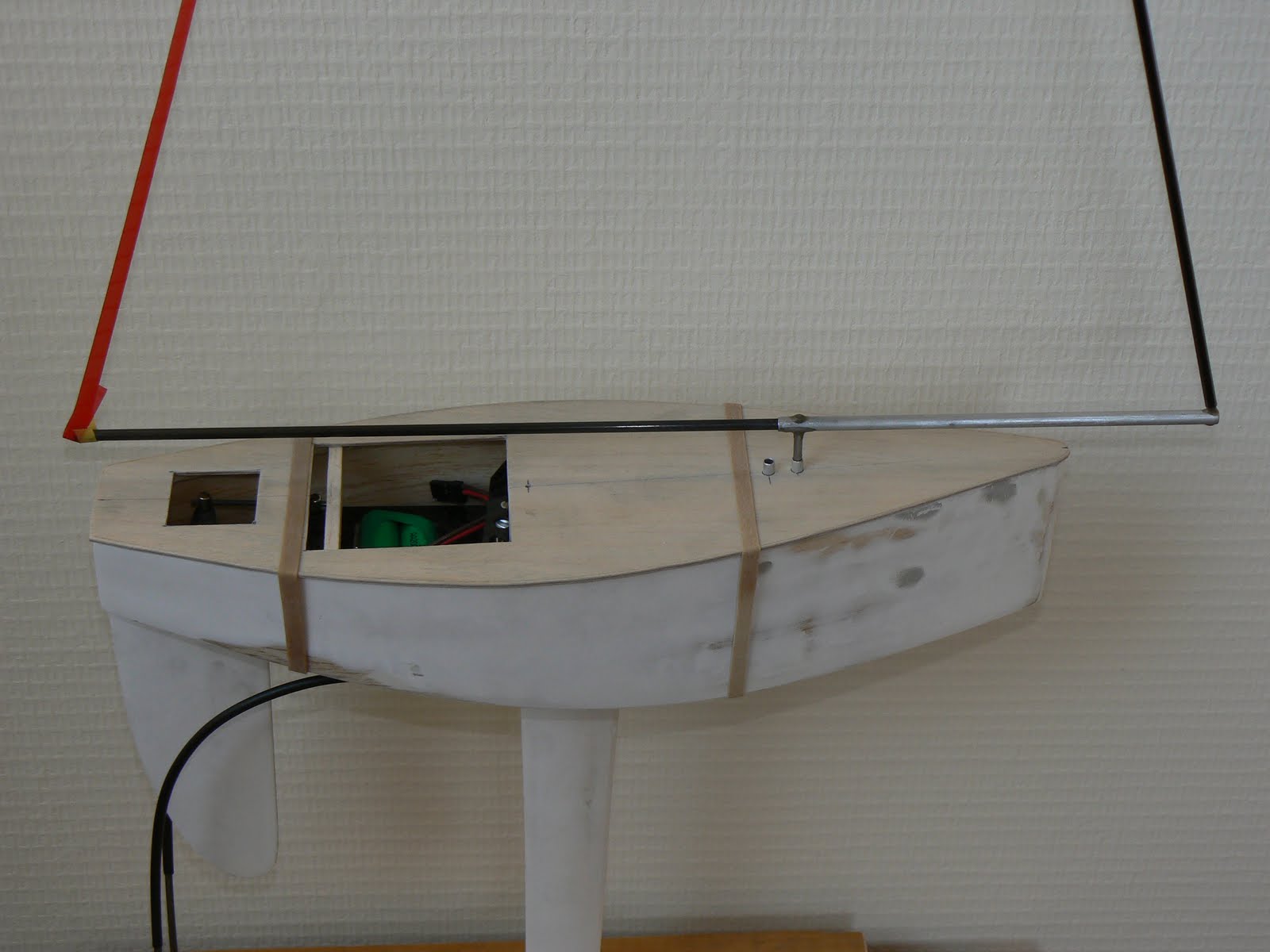 RC Zeilen / Micro Magic / Optimist / Footy: Bouwverslag Razor II (Footy ...