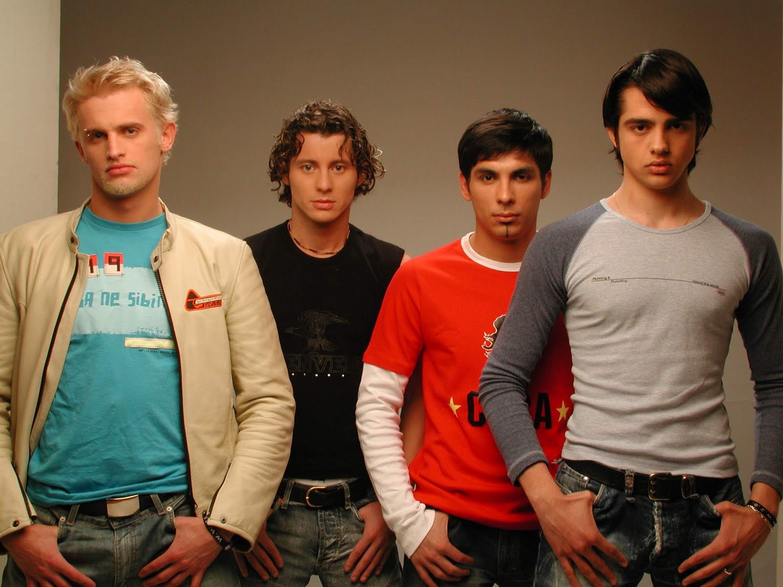 Dance-Machines.blogspot.com: Akcent - Sexy Girl [New 2010] 320 kbps