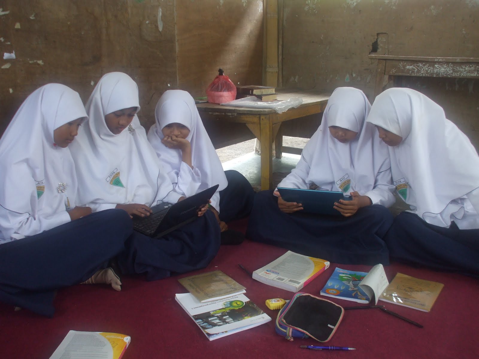 SMPIT NURUL ISLAM Boarding School SIDOARJO: ASYIKNYA BELAJAR BERBASIS ...