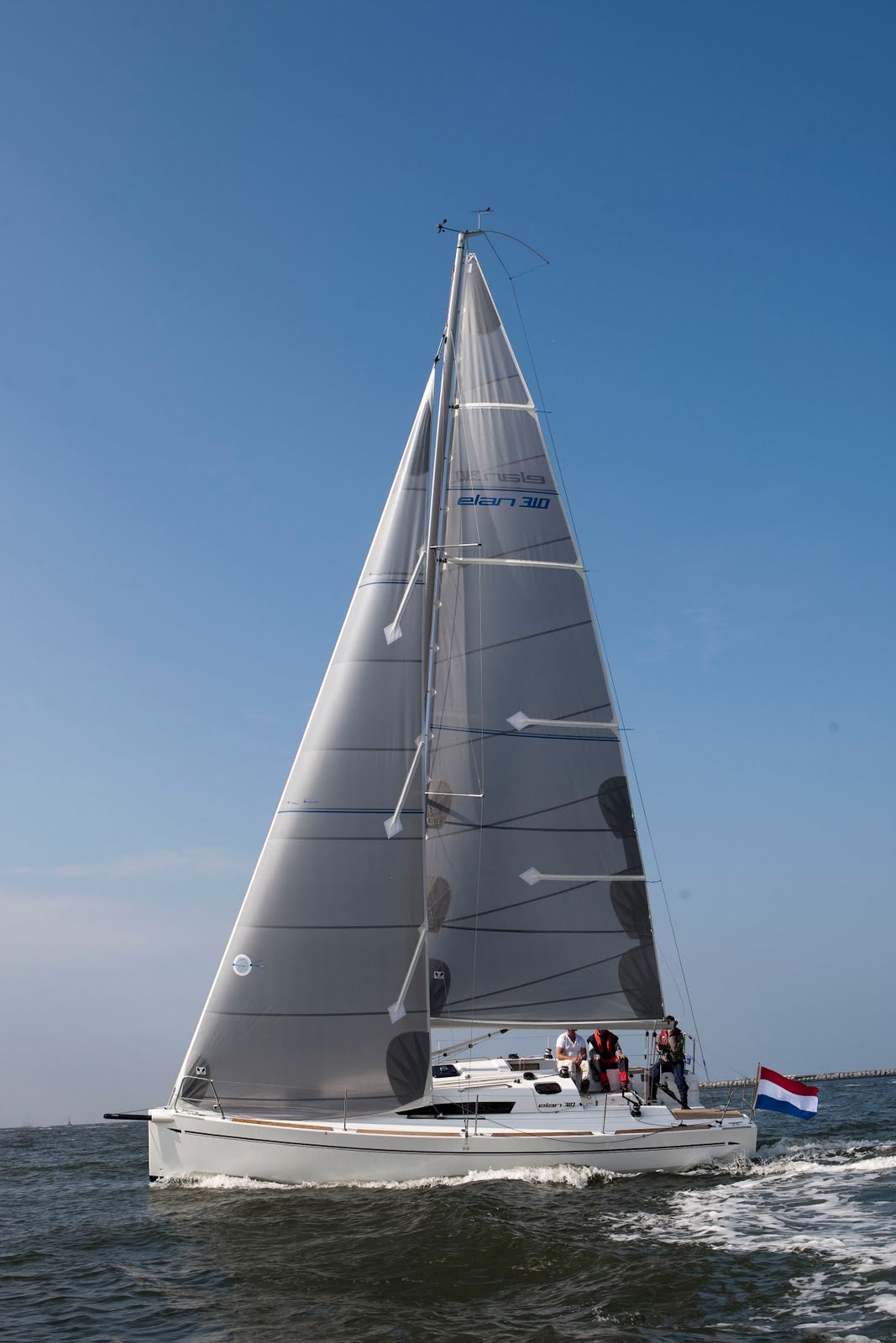 Elan 310 + 320: Elan 310 nominated as HISWA Yacht of the Year