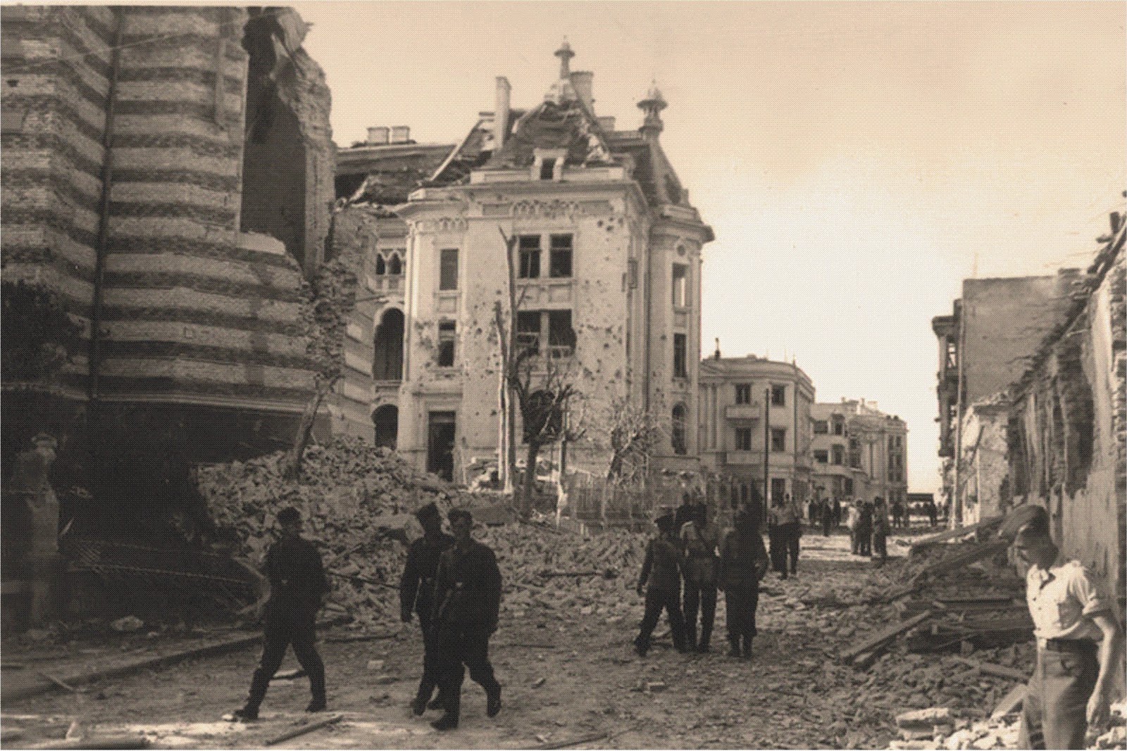 Constanța de odinioară: Constanta - Aspecte Militare