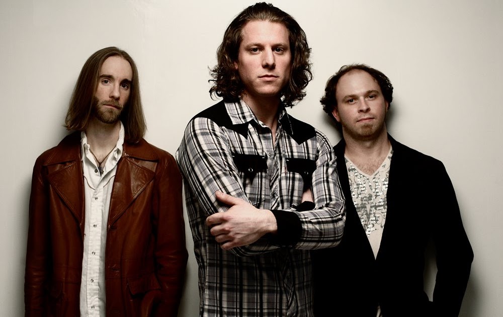 Officially A Yuppie: Rising Artist EXCLUSIVE INTV Vonrenzo