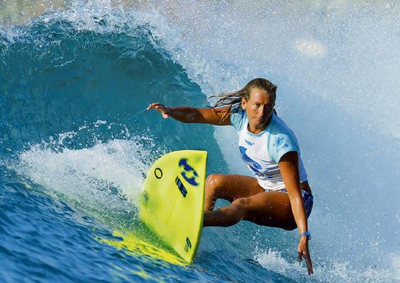 Welcome.. Keep in Touch...: 15 beautiful girls surfer