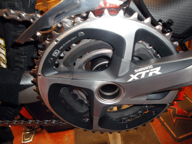 Fat Tire Farm PDX: Ibis Mojo HD Custom Build Part 2