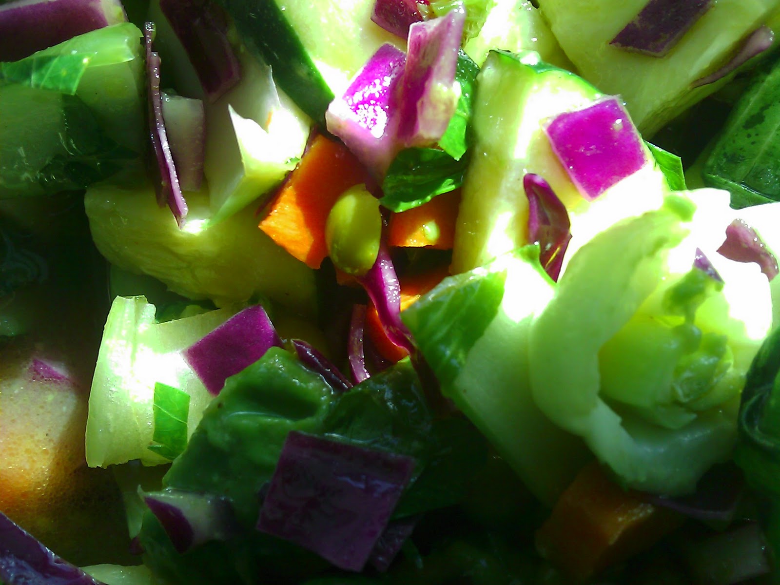 RAW Image 4 Life: Colorful salad and morning juice