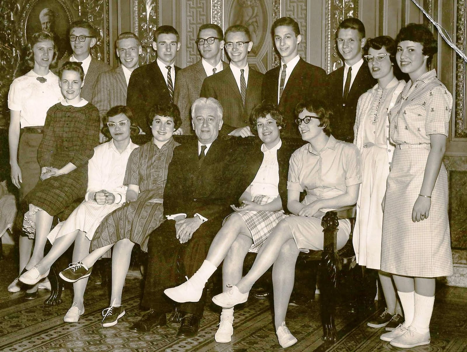 CLASS OF 1960 DESCENDS ON NEWARK | Wayne County Life