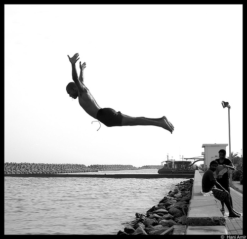 Diving into the water - 8 best shot