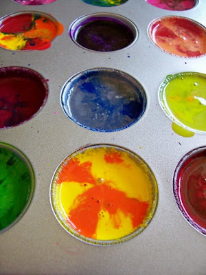 WhiMSy love: Cool Chunky Crayons Tutorial