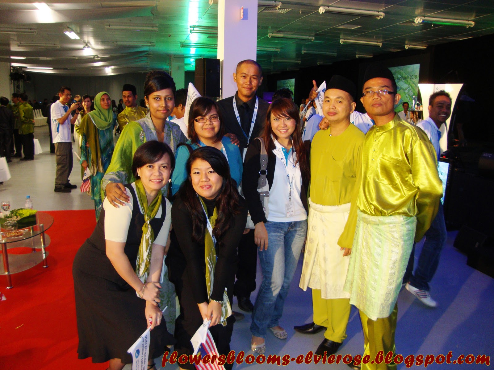 FLOWERSBLOOMS by "Elvie": AUO SunPower Grand Opening (Fab 3), December ...