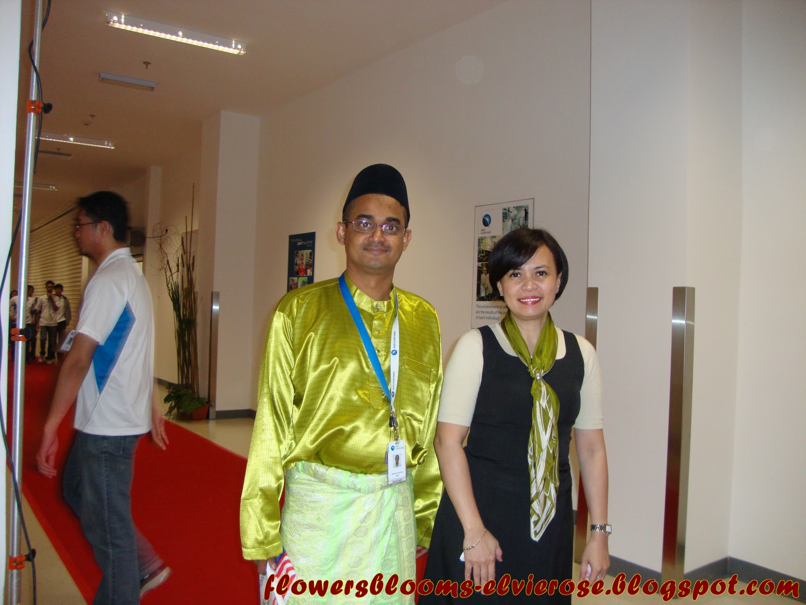 FLOWERSBLOOMS by "Elvie": AUO SunPower Grand Opening (Fab 3), December ...