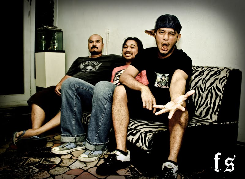 Sejarah Band Netral « VAN CODET