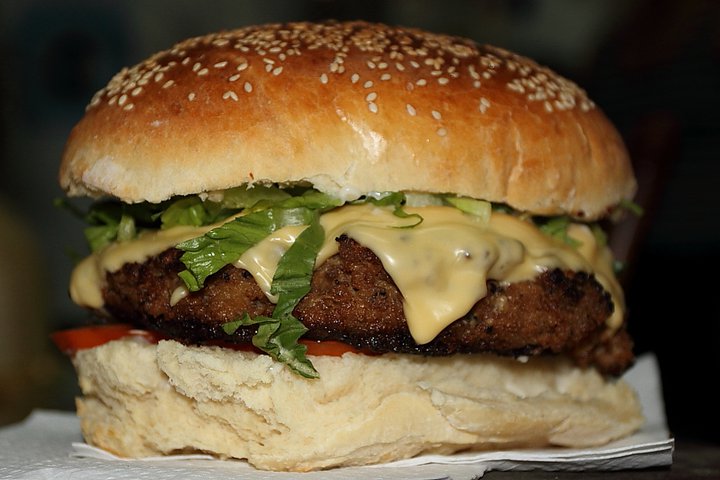 Monster Burger by Chef Roy of Asian Flavour ~ Live Your Dream