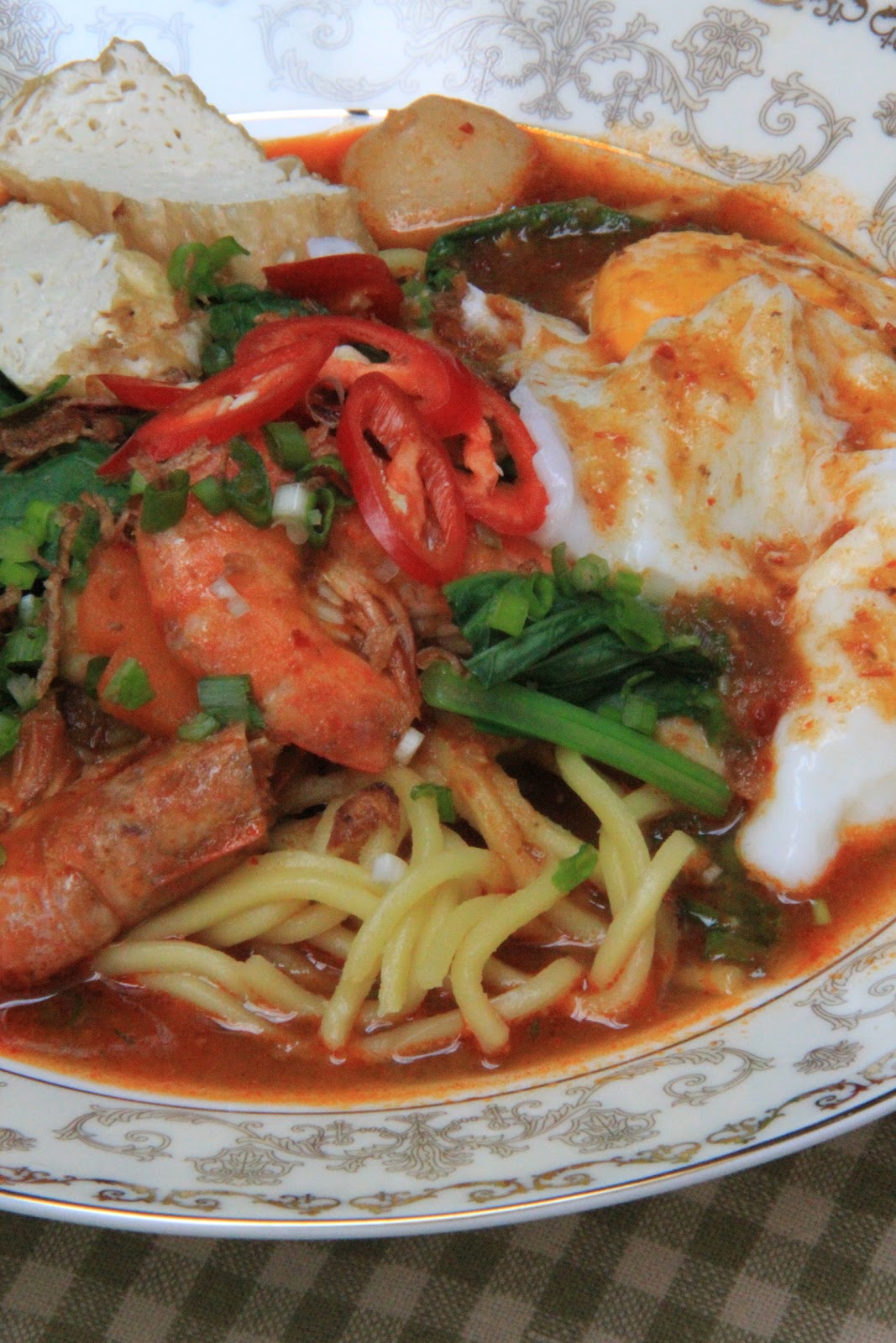 MEE BANDUNG - masam manis