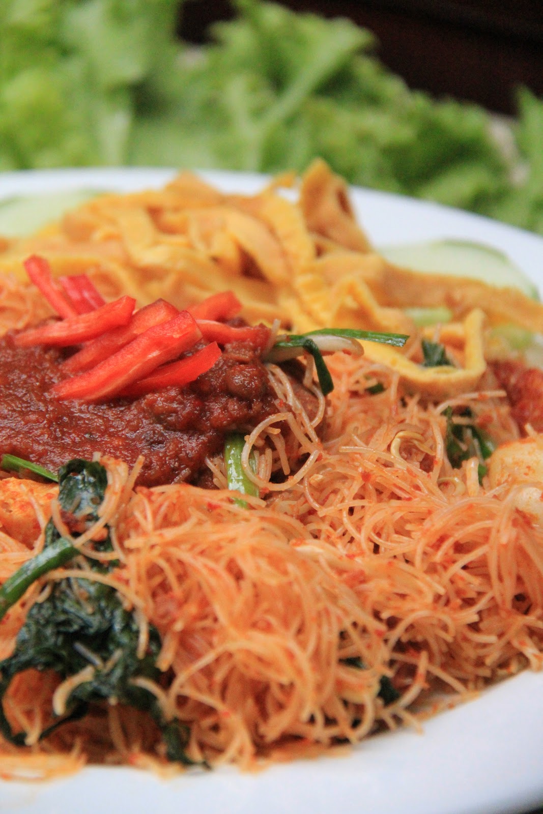 MEE HOON GORENG BERKUAH - masam manis