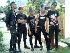 ChuchalanaChubelembe: PUNK INDONESIA